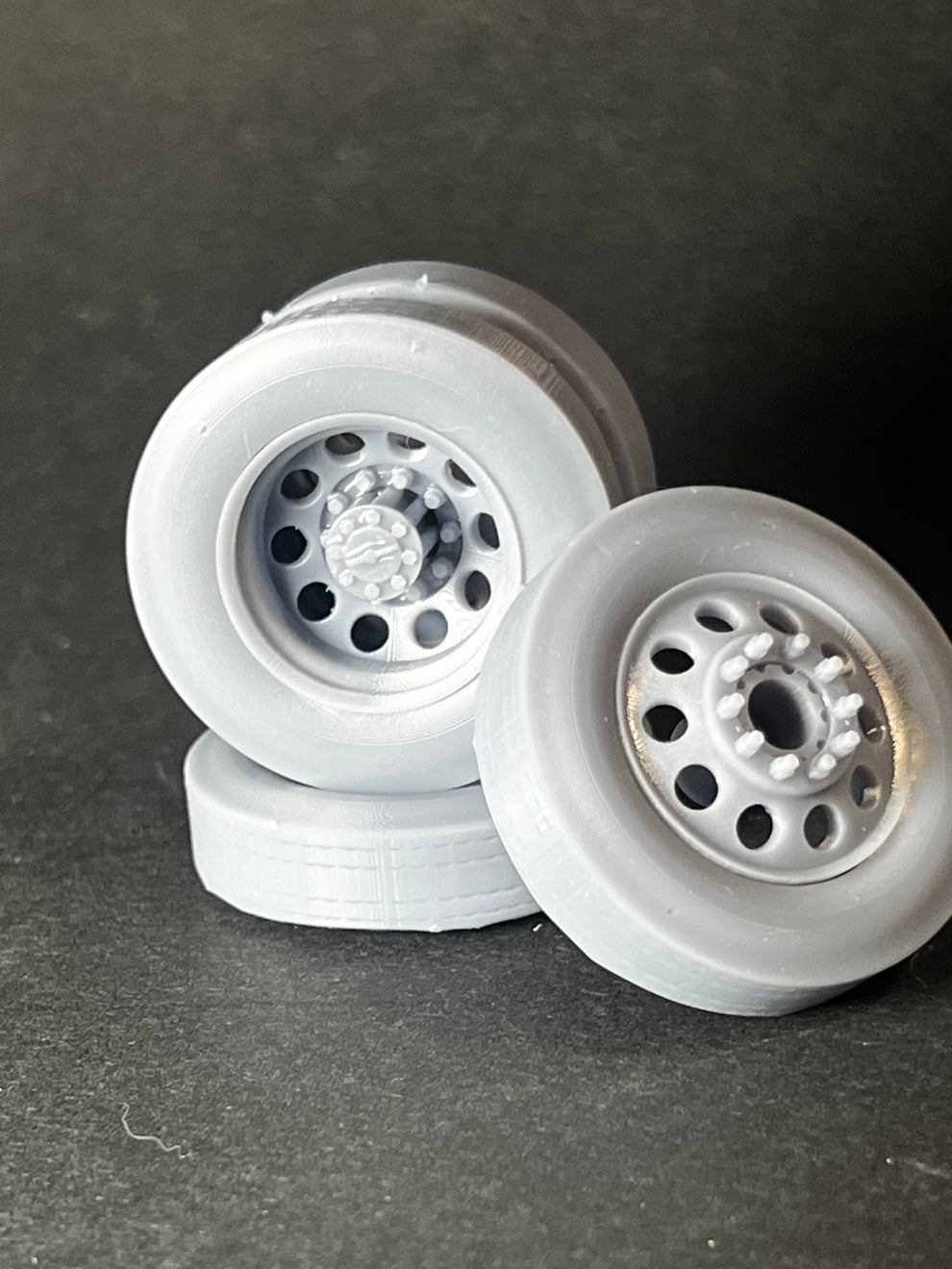 1/24 Scale Dually Wheel Set – American Model Products